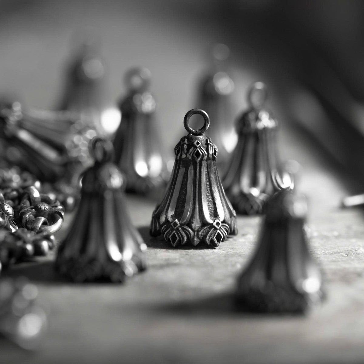 Patina: Khi thời gian tạo nên dấu ấn cá nhân cho món trang sức của bạn ...